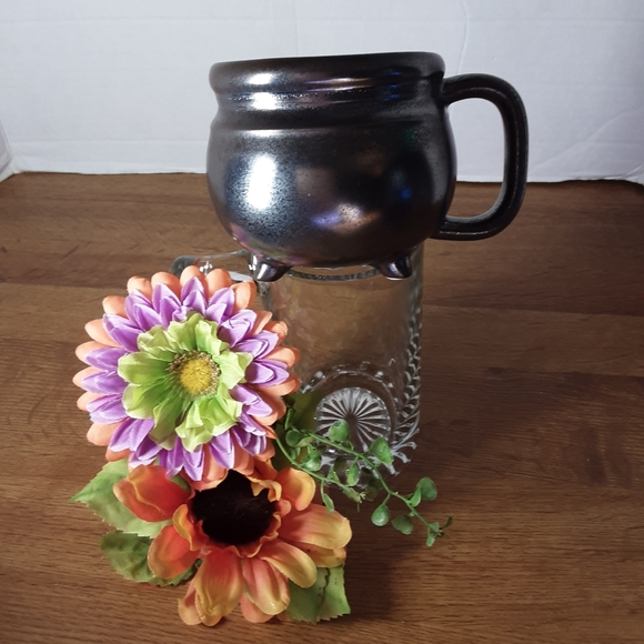 Theshold | Dining | New With Tag Hard To Find Threshold Cauldron Mug ...